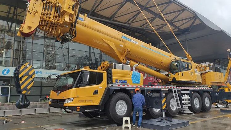 XCMG Official 260 Ton All-terrain Crane XCA260 China New Mobile Truck Crane, MACHMALL