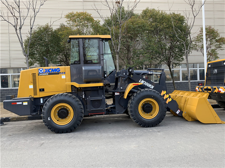 China XCMG factory 3 ton wheel loader LW300KN price, MACHMALL