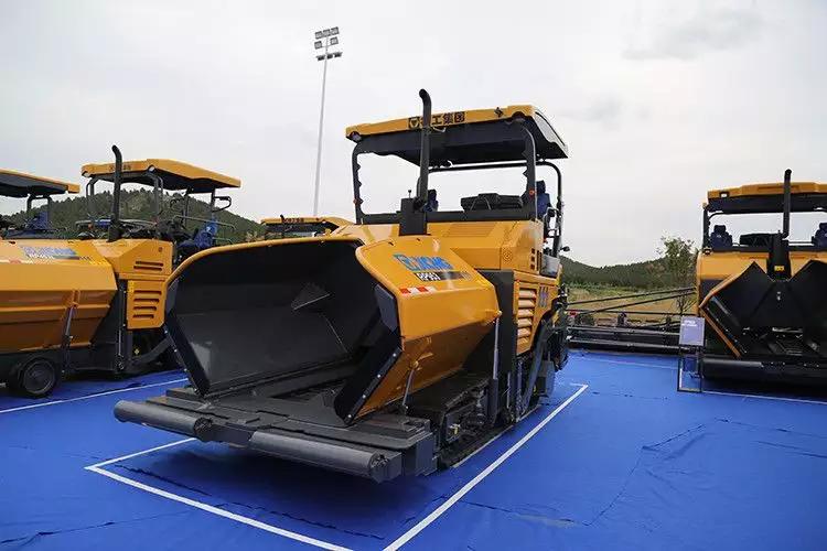 XCMG 9.5m RP953 2015 Used Paver Asphalt Machine For Sale, MACHMALL