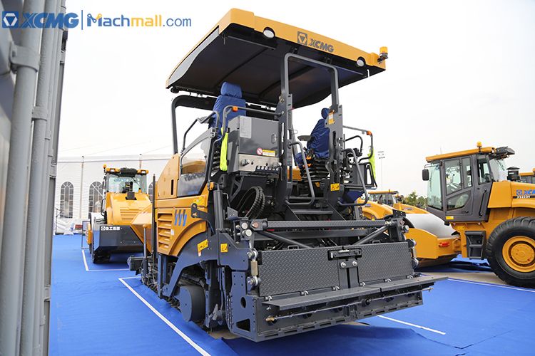 XCMG cheap 7 - 10m paving width crawler road asphalt paver RP753 price ...