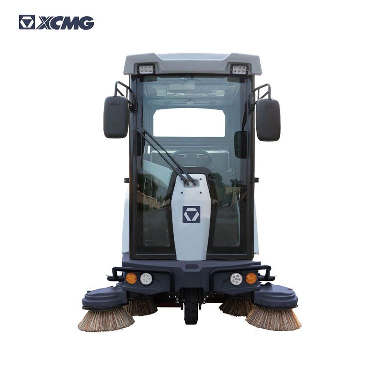 XCMG 100L landscape of the city large ride-on floor sweeper, MACHMALL
