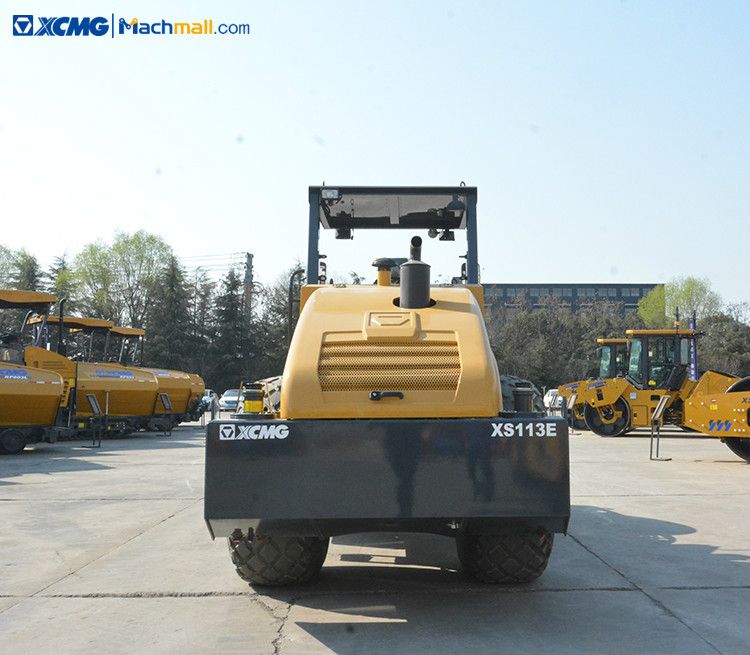 China XCMG cheap 10 ton vibratory road roller compactor XS113E price ...