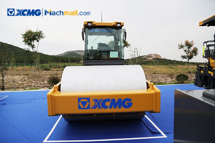 XCMG 22 ton single drum road compactor XS223H price, MACHMALL