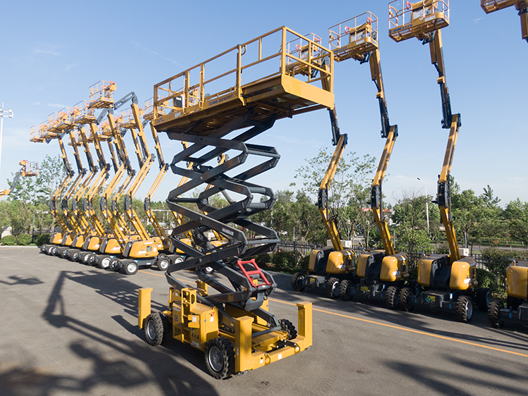 XCMG 18m Mobile Rough Terrain Hydraulic Scissor Lift Platform XG1823RT ...