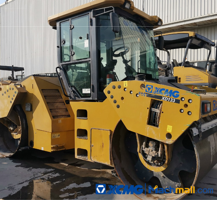 XCMG 13t Used Vibration Road Roller XD133 Price, MACHMALL