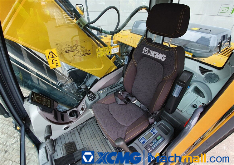 XCMG Machine 21 Ton XE210 Cheap Use Excavator For Sale, MACHMALL