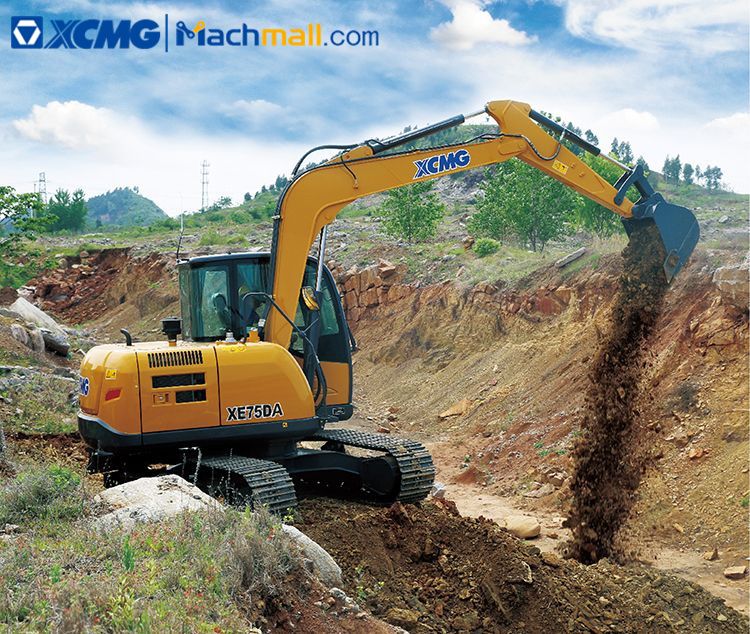 Small excavator XCMG XE75DA PLUS 7.5 ton hydraulic machine for sale ...