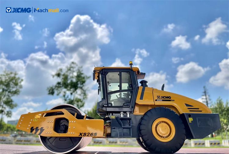 XCMG XS265S 1:25 Road Roller Scale Models for sale, MACHMALL