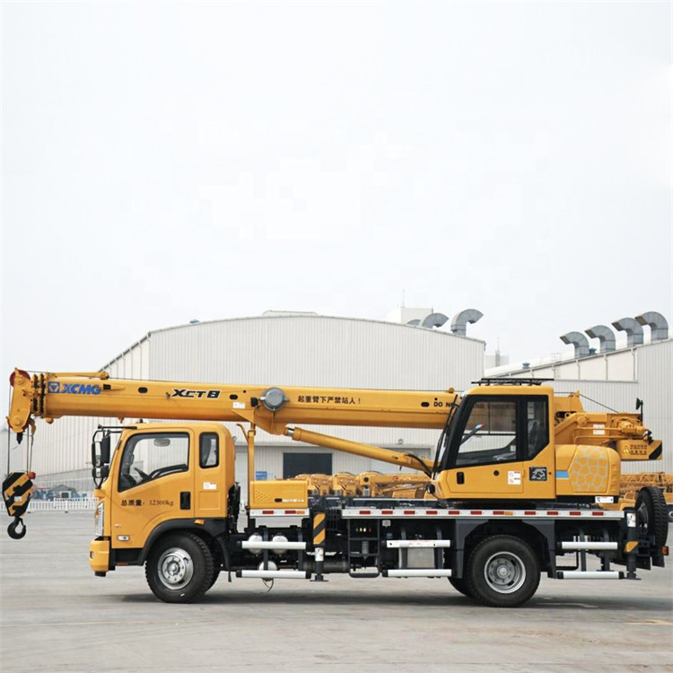 XCMG Official 8 ton China mini Truck Crane XCT8L4 RC mobile cranes ...
