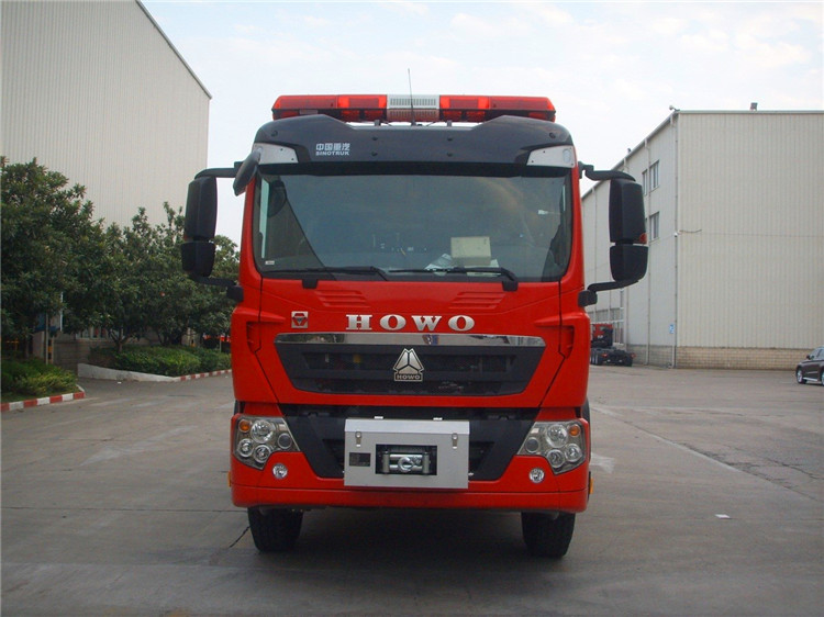 XCMG 5 ton fire truck AP50F2 compressed air foam tanker fire fighter ...
