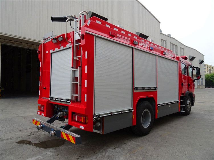 XCMG 5 ton fire truck AP50F2 compressed air foam tanker fire fighter ...