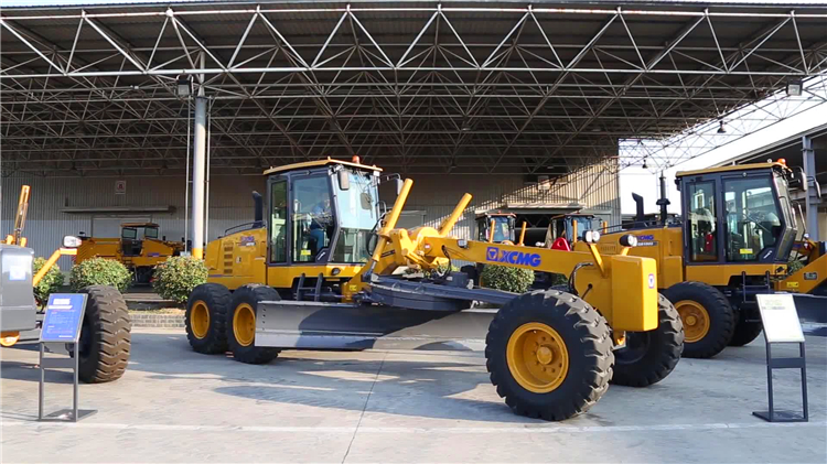 XCMG Official 170HP Motor Grader GR1605 China Motor Grader Price, MACHMALL