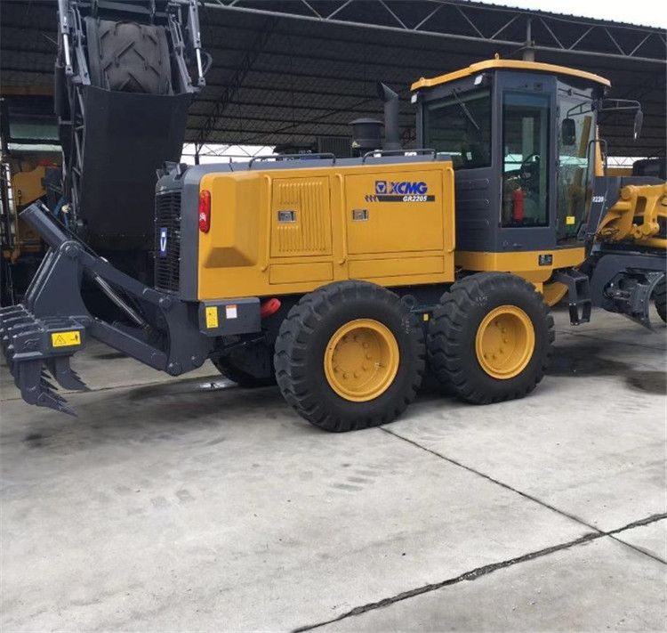 XCMG Motor Graders 220 HP China Road Construction Machines GR2205 With ...