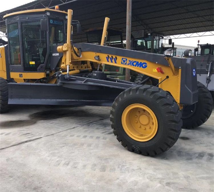 XCMG Motor Graders 220 HP China Road Construction Machines GR2205 With ...