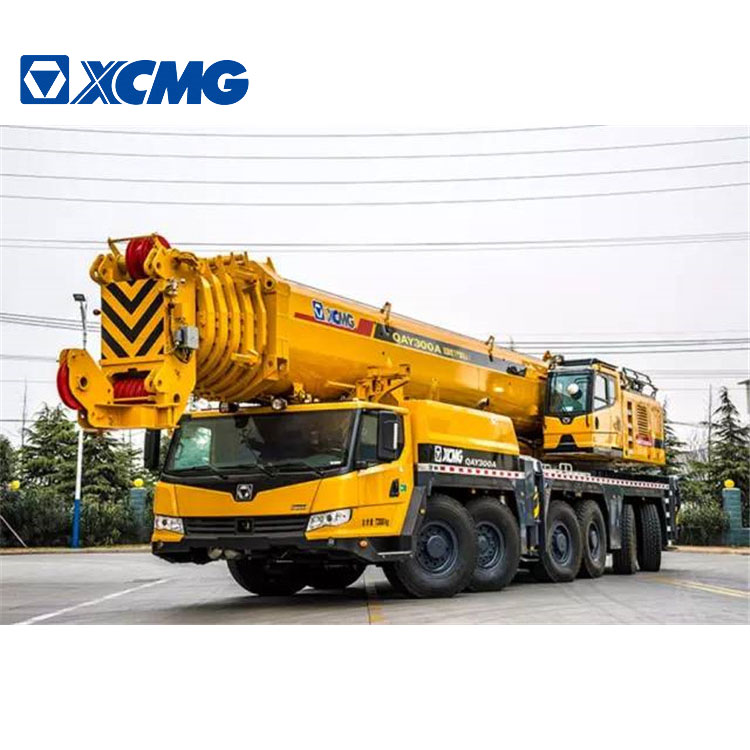 XCMG Official 300 Ton Mobile Truck Crane QAY300A China All Terrain ...