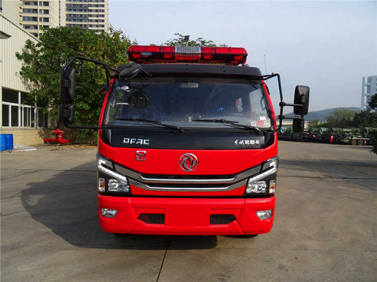 XCMG official 4x2 4 ton mini rescue fire truck SG40F2 new small water ...