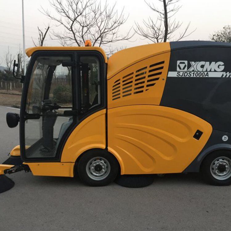 XCMG Official Manufacturer Road Sweeper SJDS1000A for sale, MACHMALL