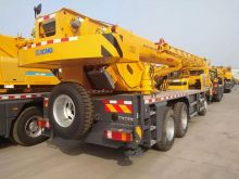 XCMG Official 16 ton truck crane China cranes XCT16 Truck Crane price ...
