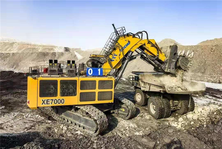 XCMG 700 ton Largest Hydraulic Mining Excavator Equipment XE7000 for ...