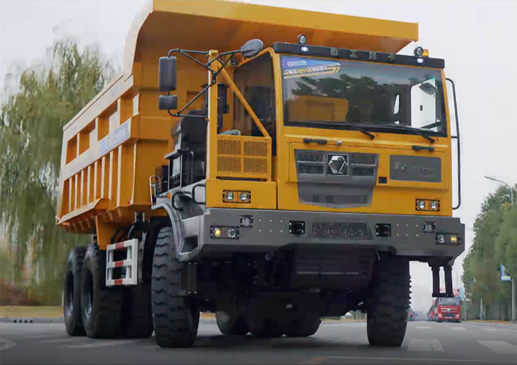 XCMG 100 ton off road widebody dump truck XG105 China new heavy mine ...