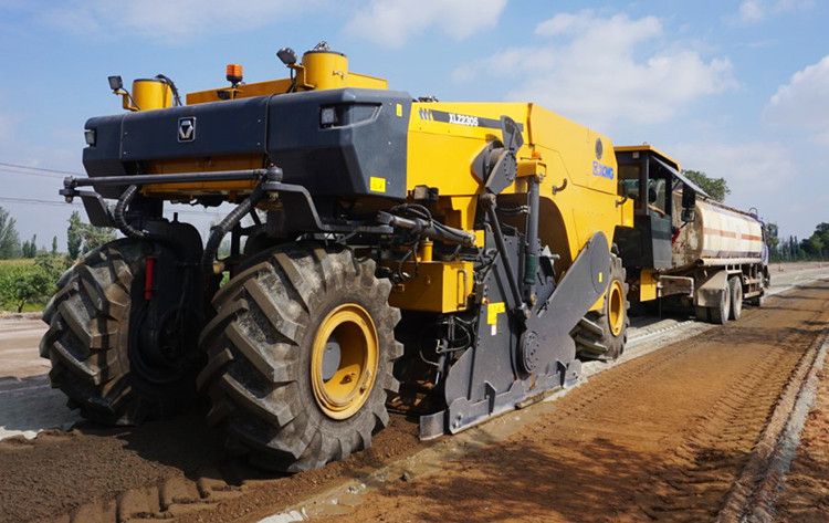 XCMG Cold Asphalt Recycler Road Construction Equipment Machinery ...