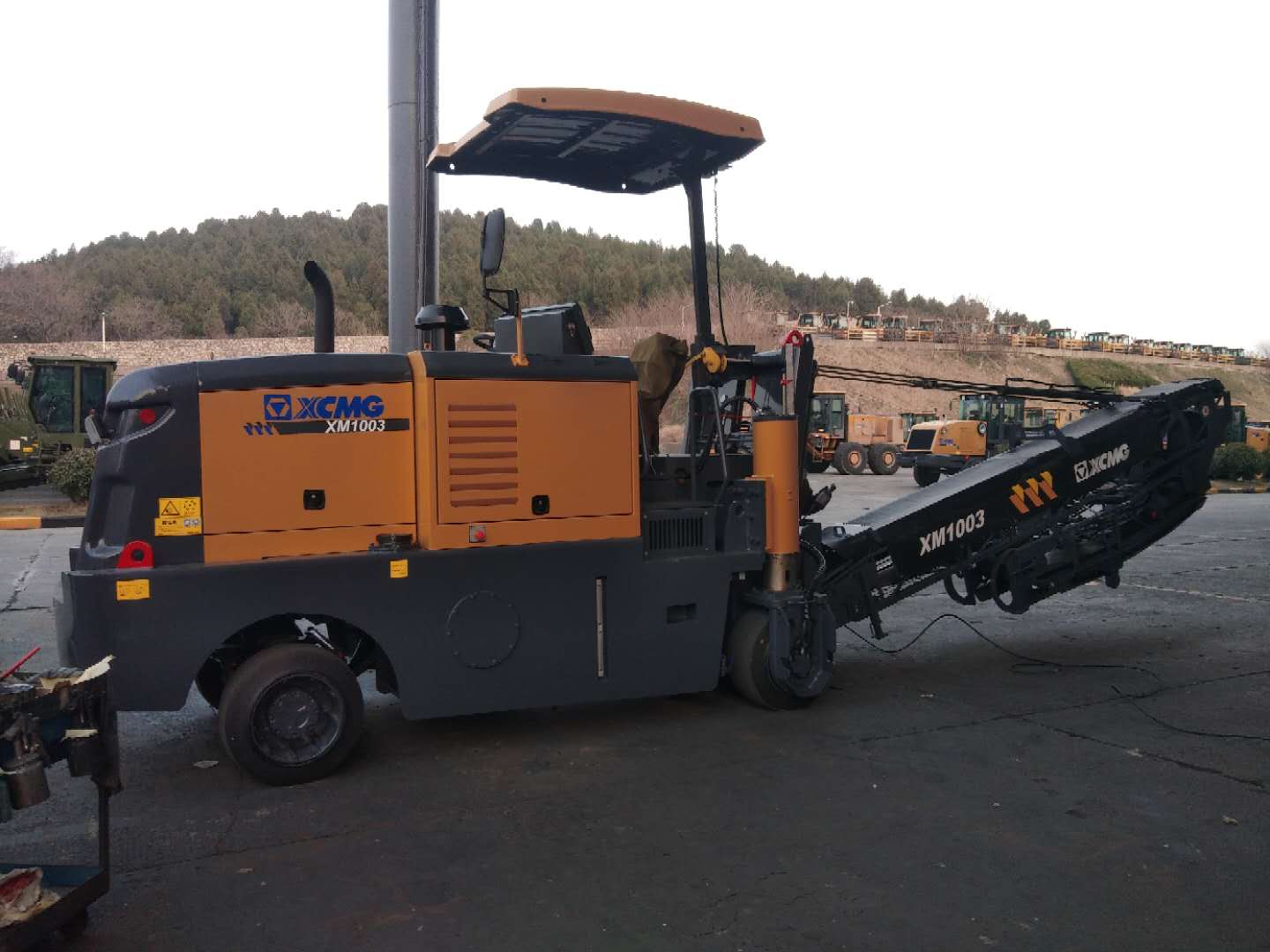 XCMG official 1000mm XM1003H cold planer asphalt pavement milling ...