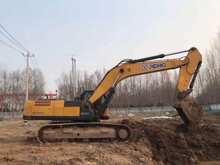 XCMG Official 2015 Used XE370CA large crawler excavator price for sale ...