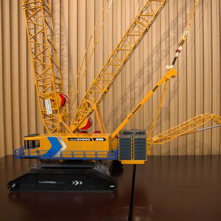 XCMG XLC30000 Crawler Crane 1/50 Alloy Diecast Model, MACHMALL