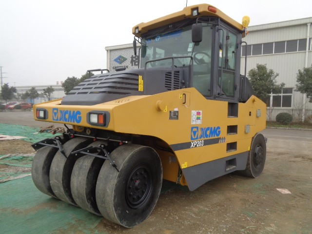 XCMG 20 ton construction machine pneumatic tyre road roller XP203 price ...