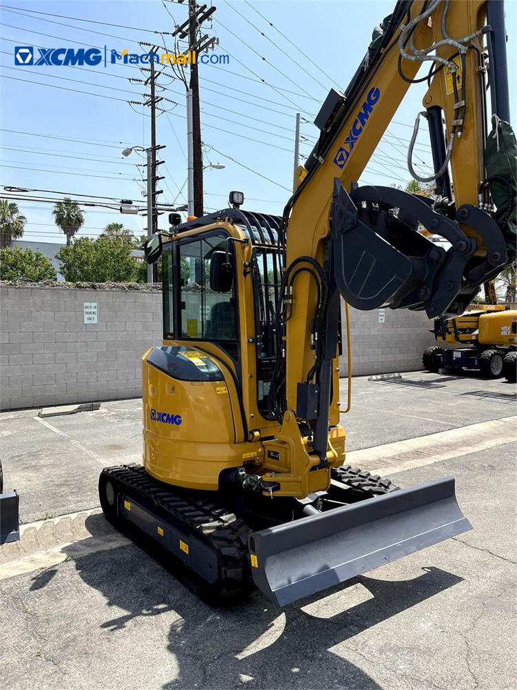 XCMG 3 ton small farm excavator XE35E / XE35U price, MACHMALL