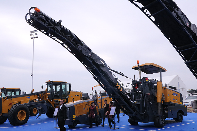 XCMG official manufacturer asphalt road milling machine cold planer ...