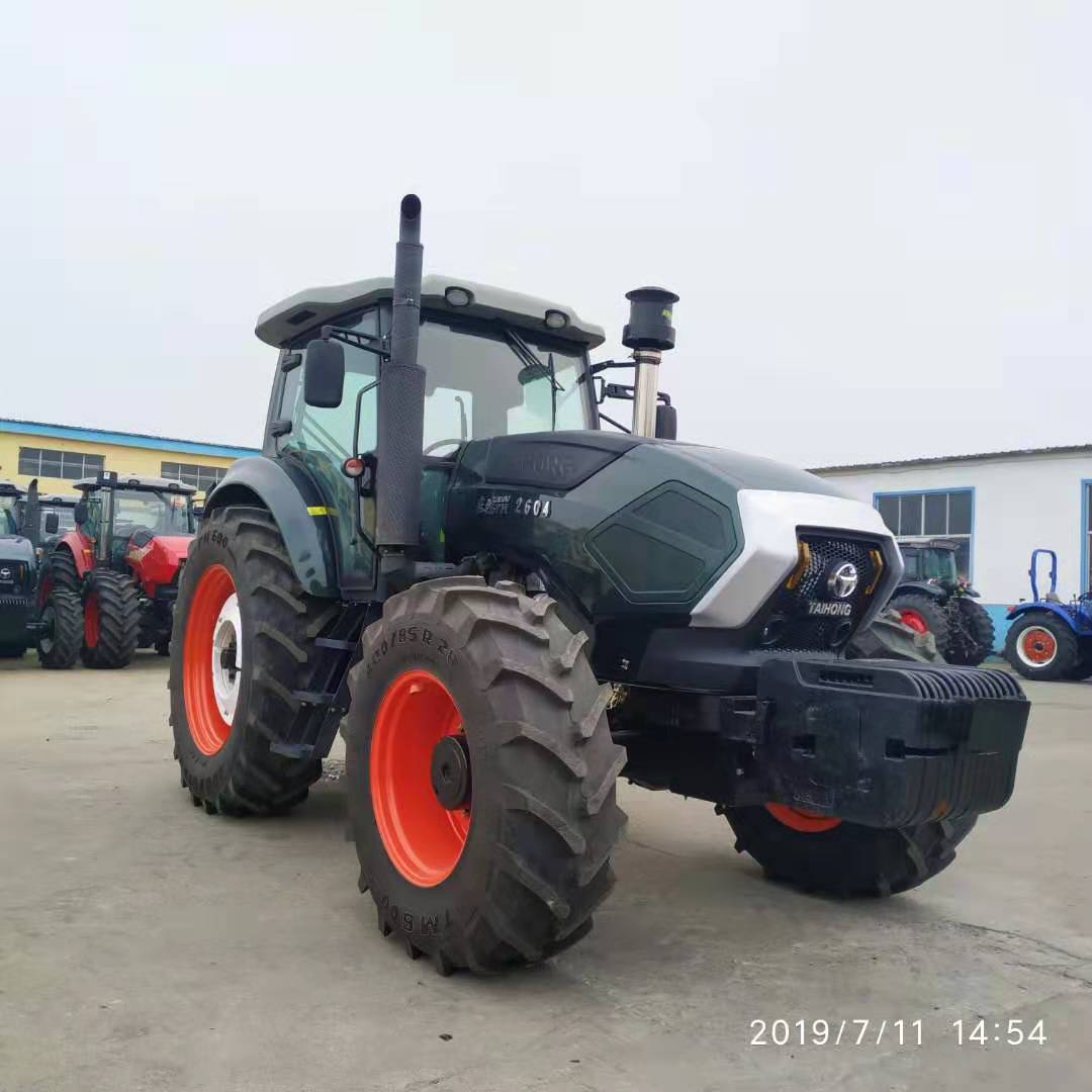 China Factory Supply 210HP 4WD 4X4 Wheel Diesel Agricultural Machine ...