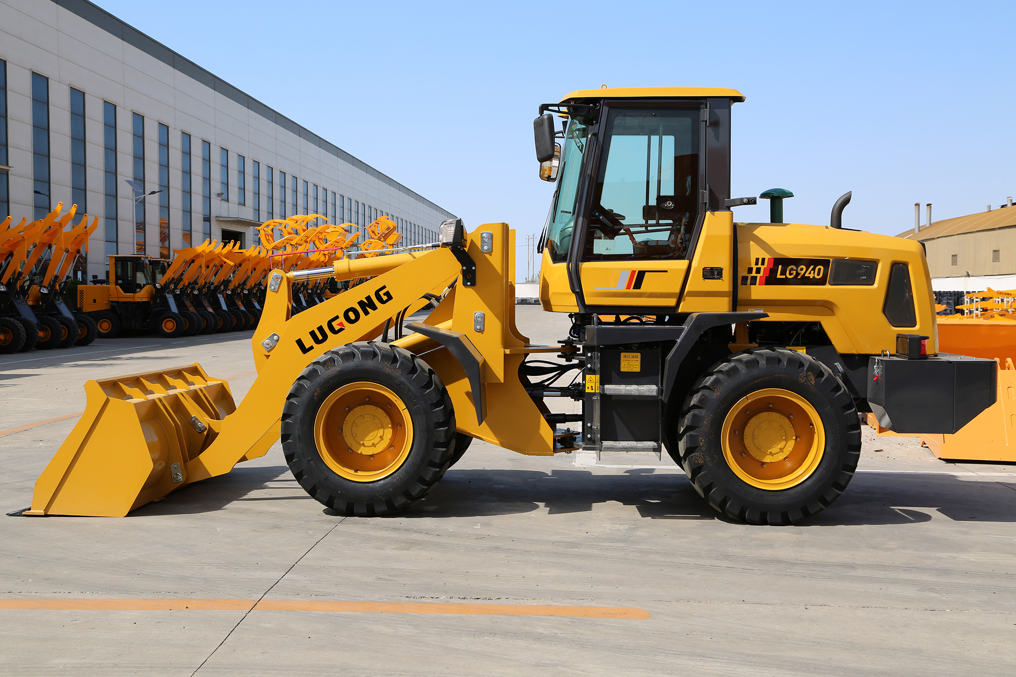 LUGONG LG940 small mini wheel loader hydraulic torque converter front ...