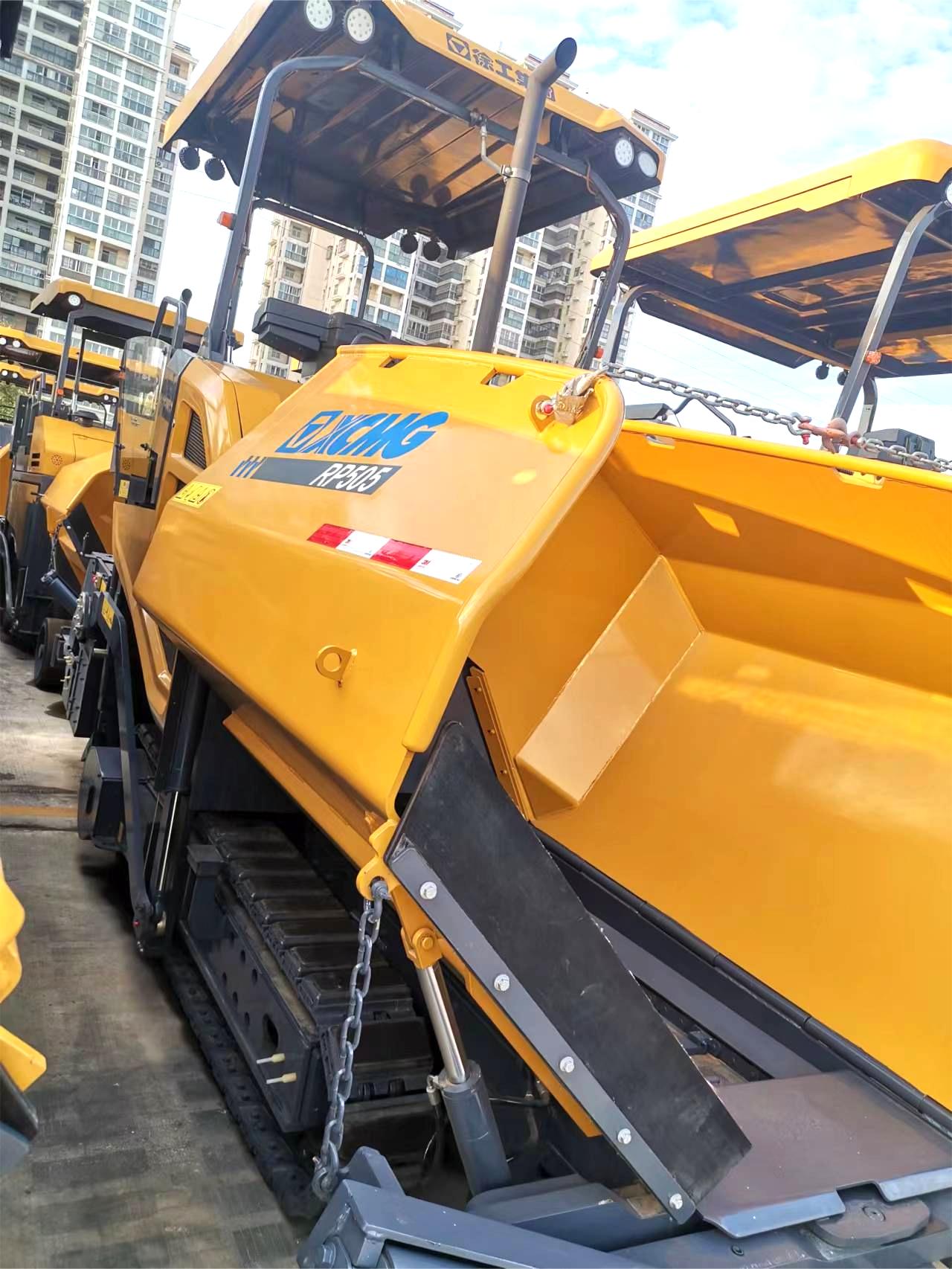 XCMG Used Small crawler type asphalt concrete paver RP505 with max ...