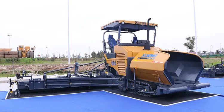 XCMG RP1203 Pavers Making Machine Used Asphalt Paver Machine, MACHMALL