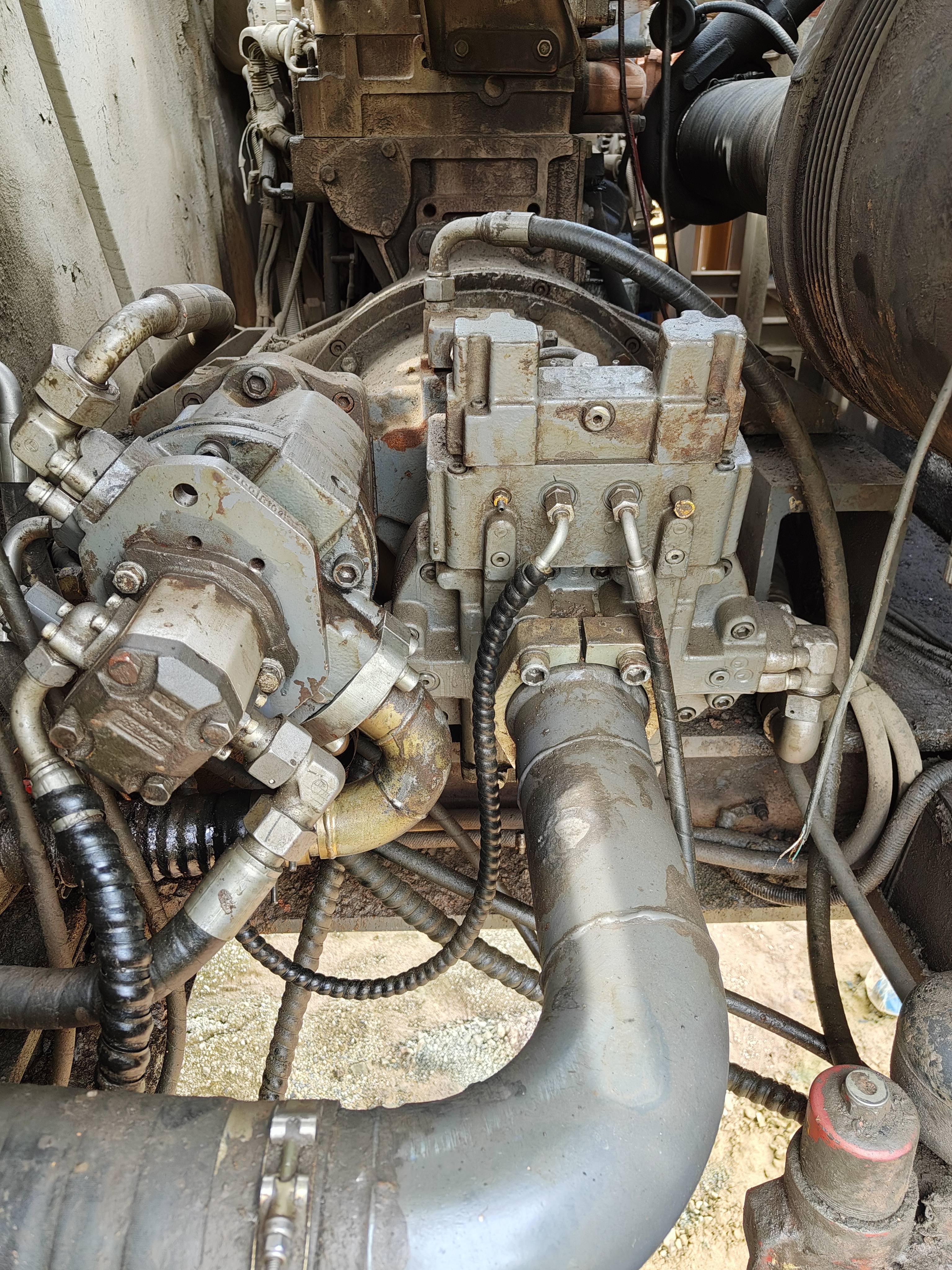XCMG Used Hammer Borewell Piling Machine XR360 Hydraulic Crawler Rotary ...