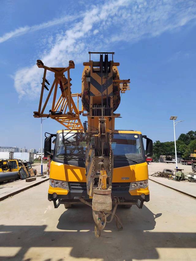 XCMG official QY25K5C mall truck crane 25 ton For Sale, MACHMALL