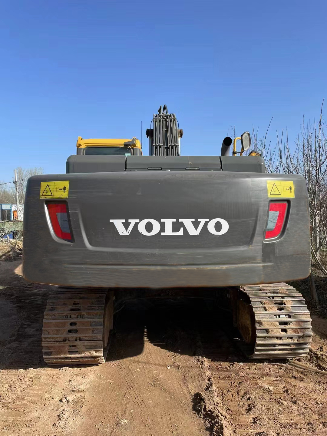 VOLVO EC200 Used Tracked Excavator For Sale, MACHMALL