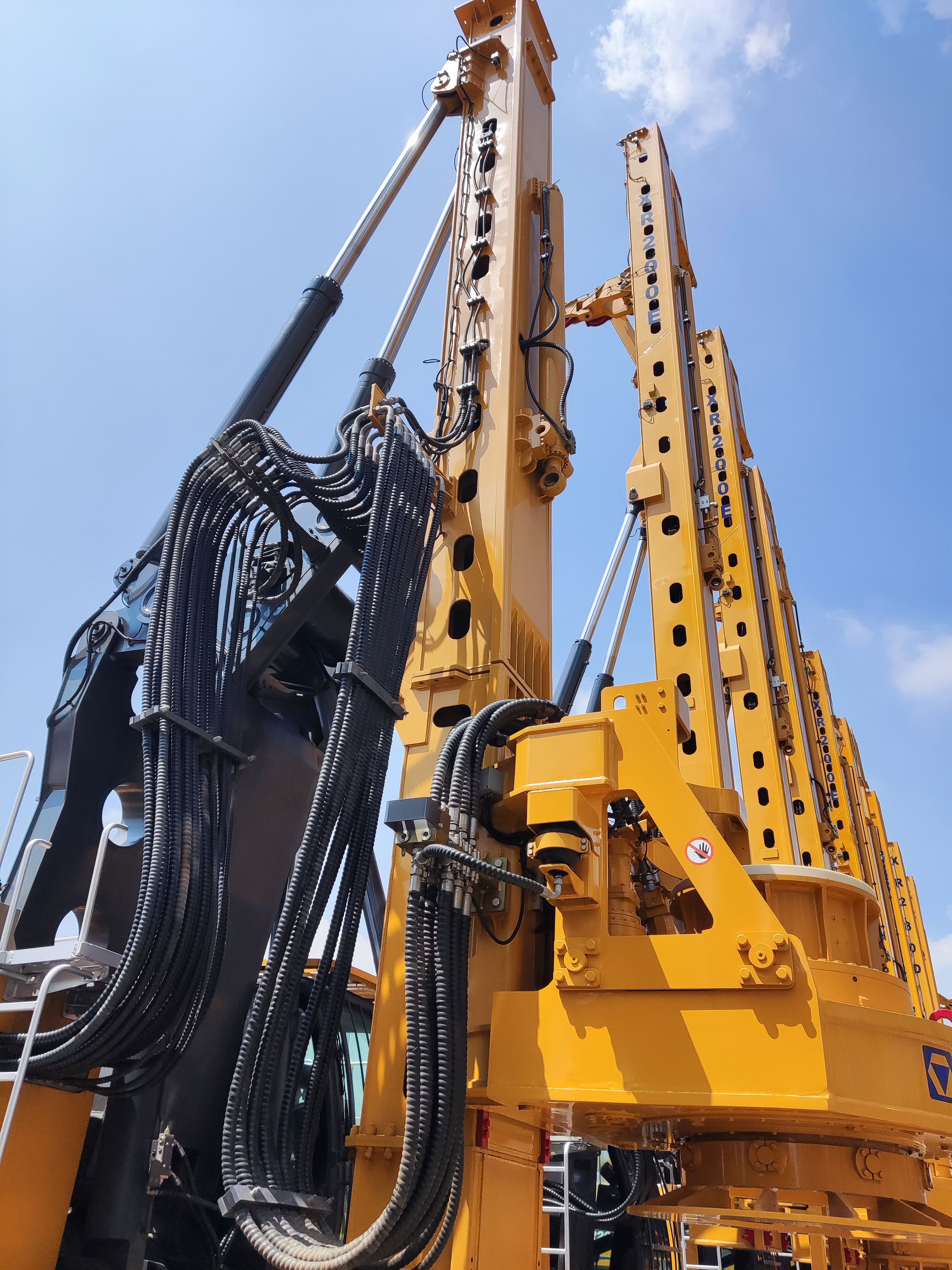 XCMG Official XR280E Rotary Used Drilling Rig Machine 94m Depth ...