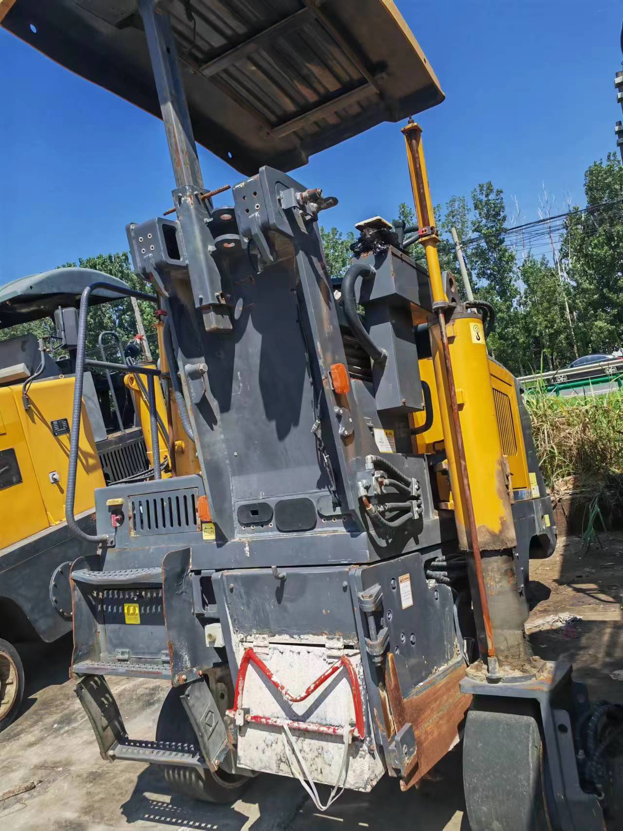 XCMG Official 500mm Used Small Asphalt Milling Road Making Machine ...