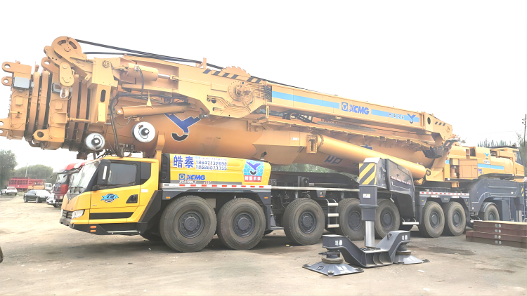 XCMG official used truck mobile crane XCA1200 remote control crane ...
