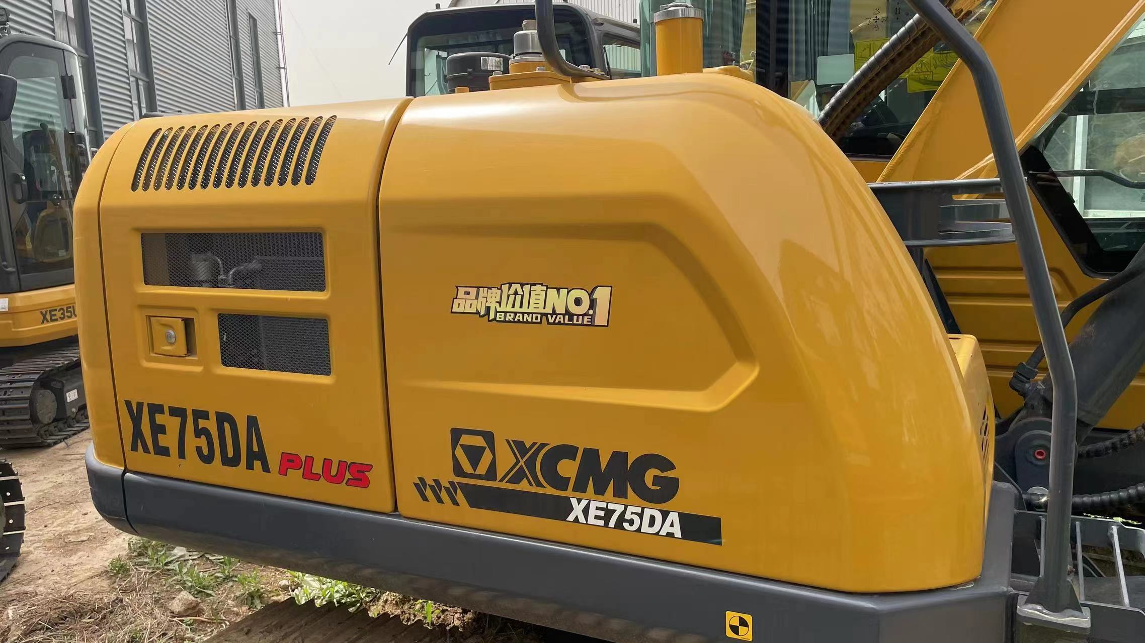 XCMG 7.5t XE75DA 2020 Used Small Excavator For Sale, MACHMALL