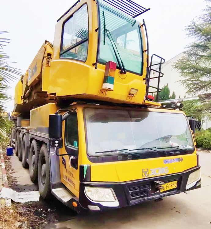 XCMG Official QAY1000 Used Mobile Boom Crane Hydraulic Truck Crane For ...