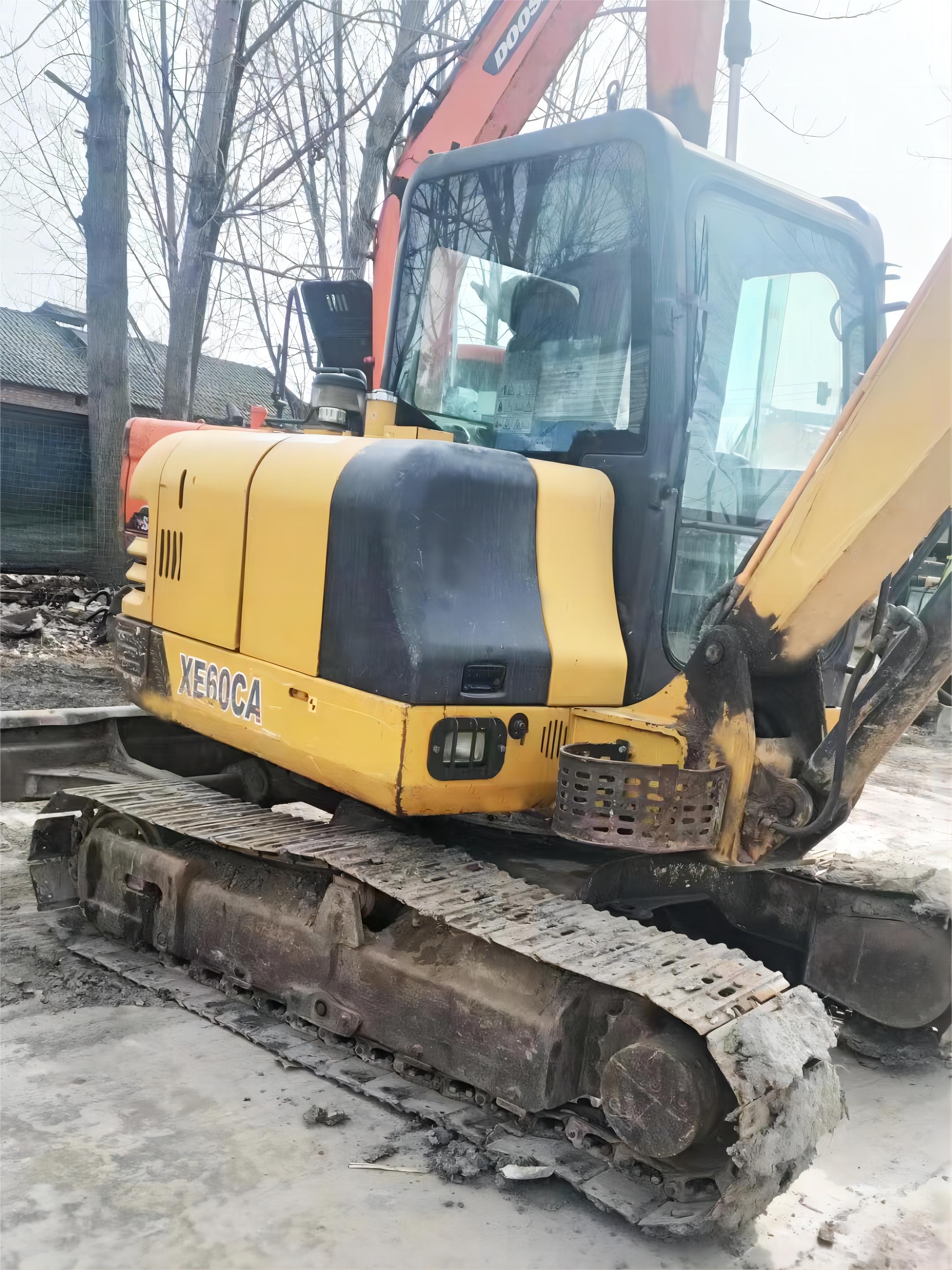 XCMG XE60CA 2016 Used Small Excavators Mini Track Excavator Sale, MACHMALL