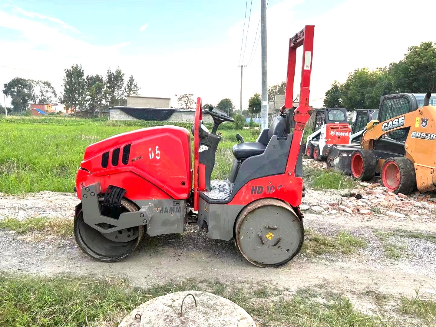 Hamm HD10VV Used Vibratory Smooth Drum Roller For Sale, MACHMALL