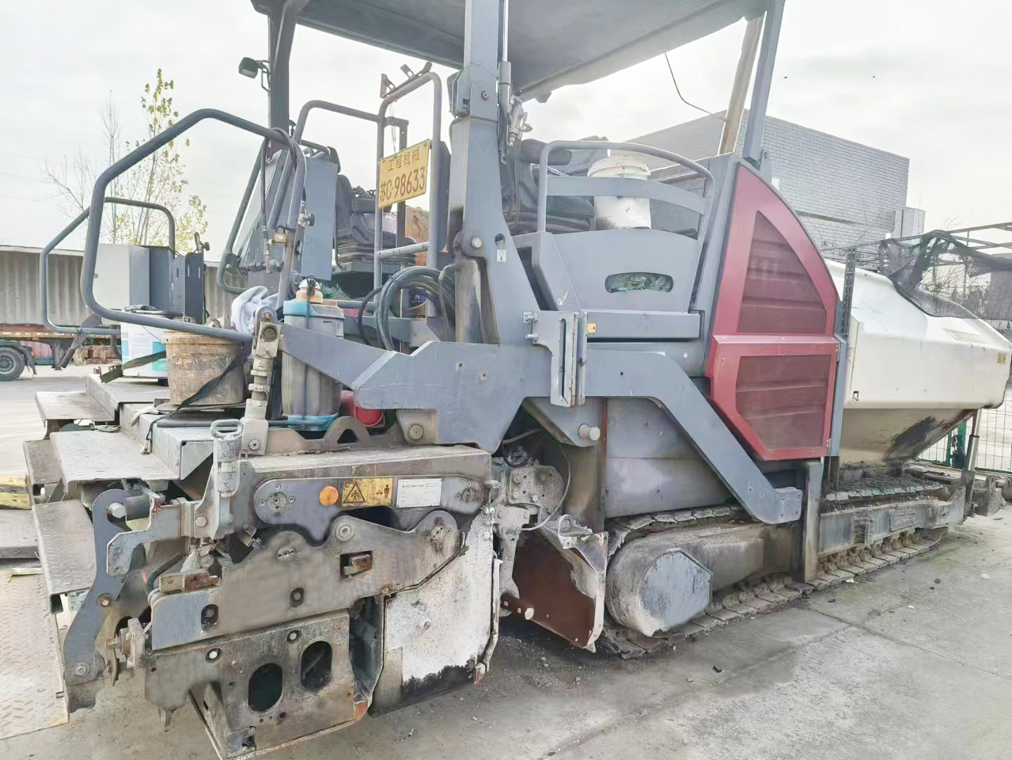 DYNAPAC F3030 Used Asphalt Paver For Sale, MACHMALL