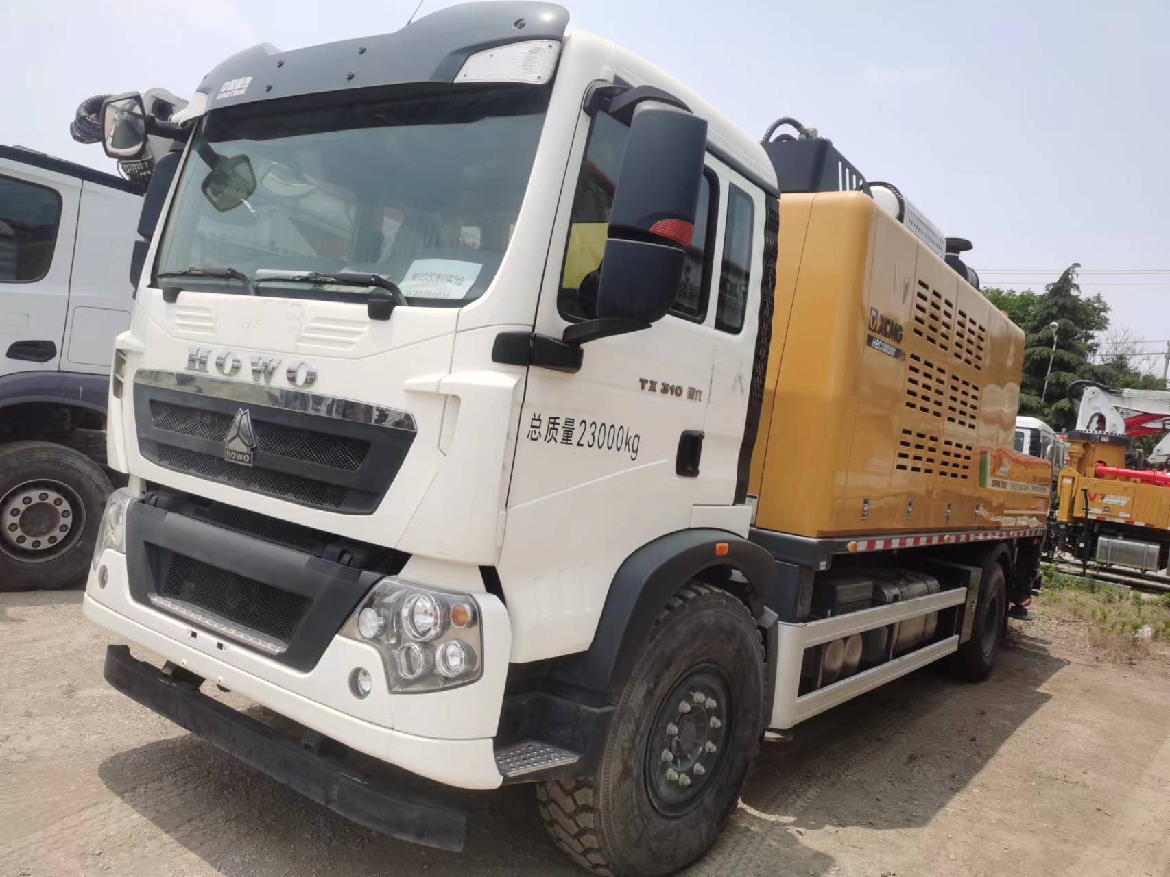 XCMG Official Used 52 Meter Truck Mounted Concrete Pump HB52V for Sale ...