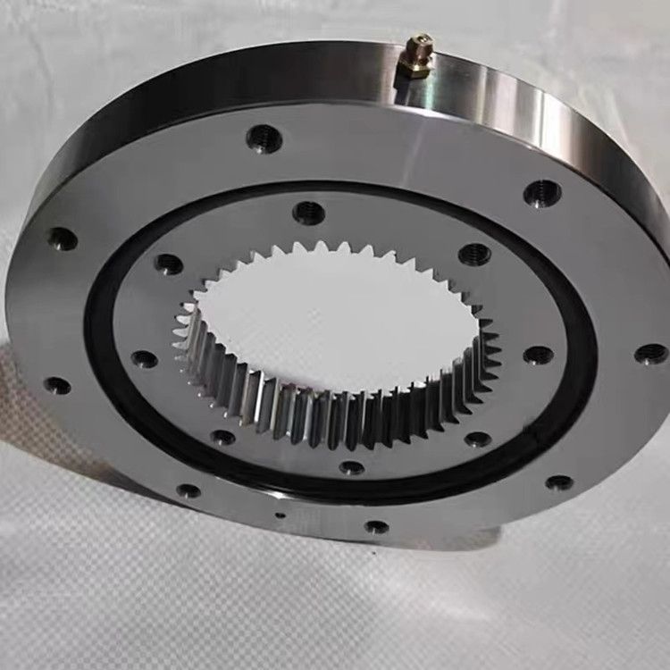 Inner gear slewing bearing, MACHMALL