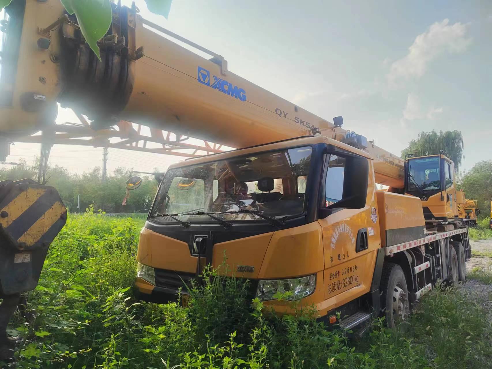 XCMG QY25K pilot truck crane, MACHMALL