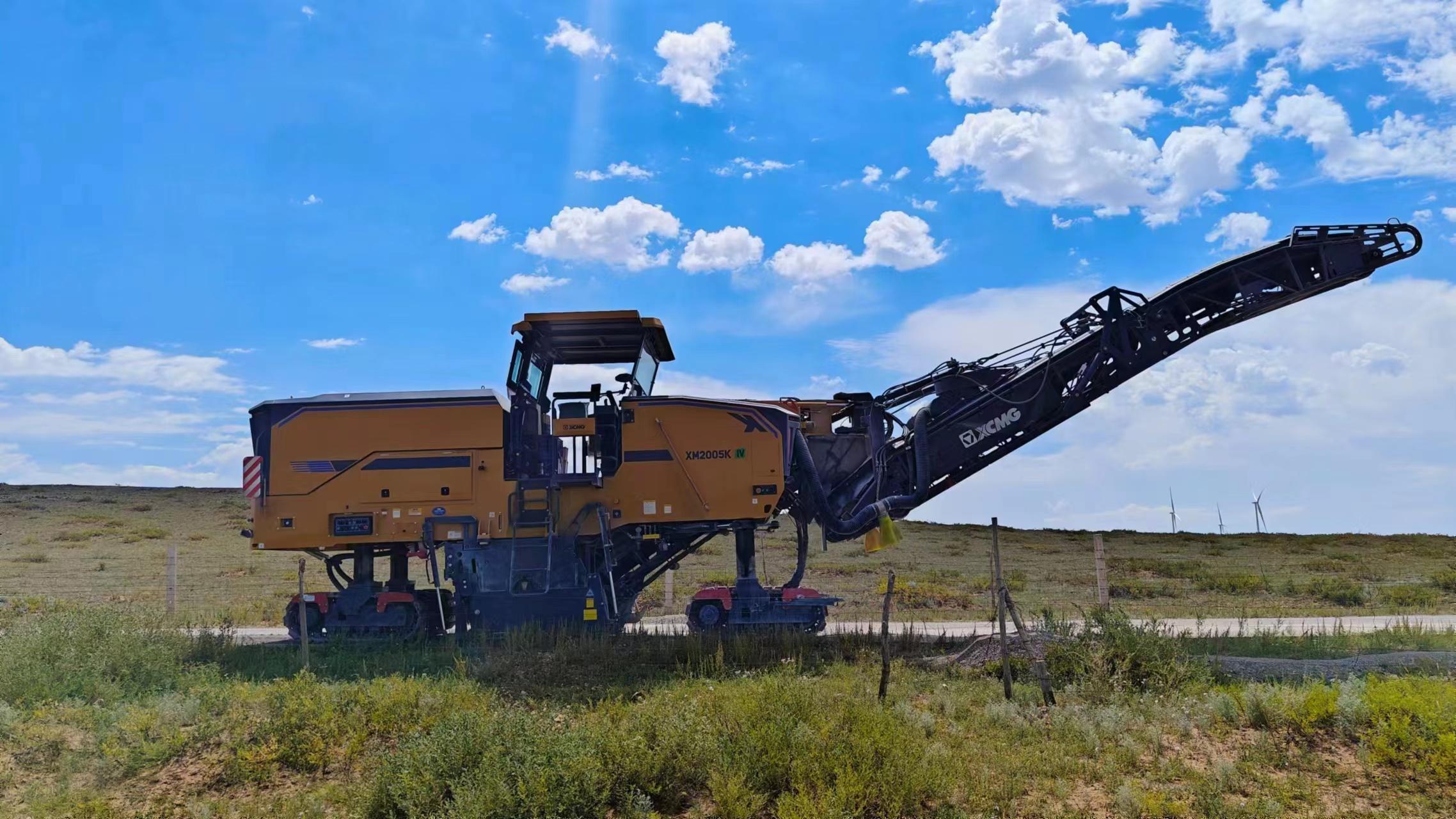 XCMG XM2005K milling machine, MACHMALL